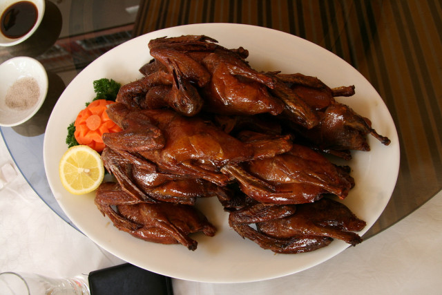 Roast Pigeon Hong Kong – Aussie on the Road